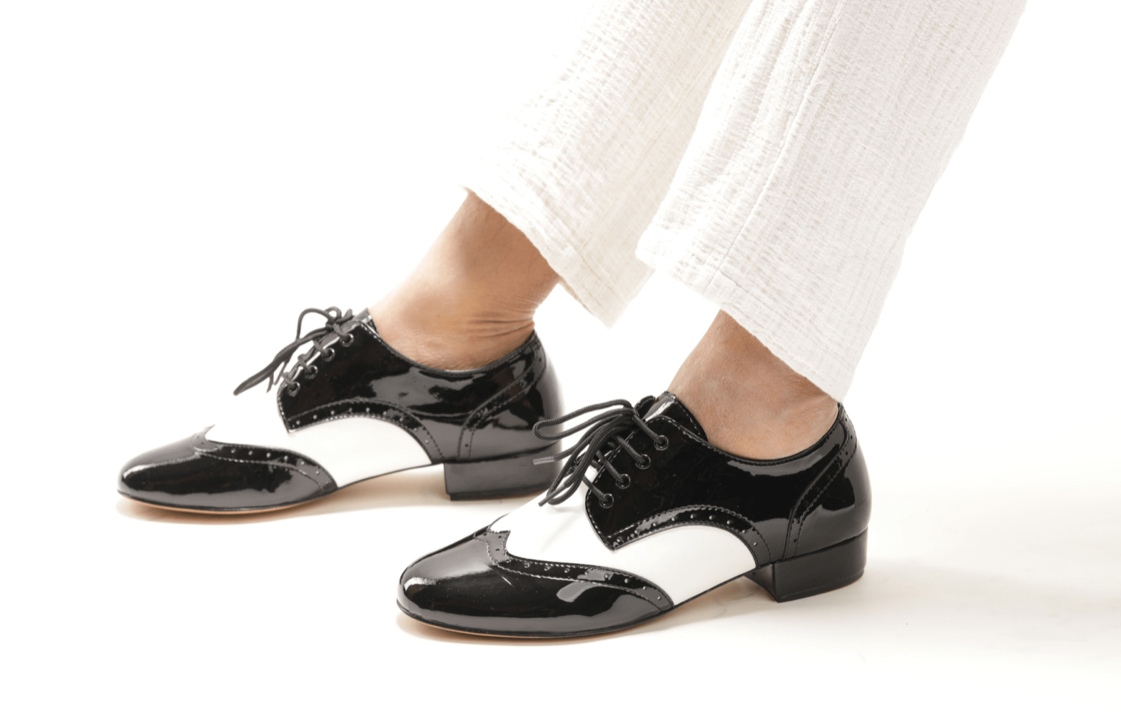 7811BW - Gentlemen'sClassic, Brogue, 1950's-1960's Inspired, Wingtip ...
