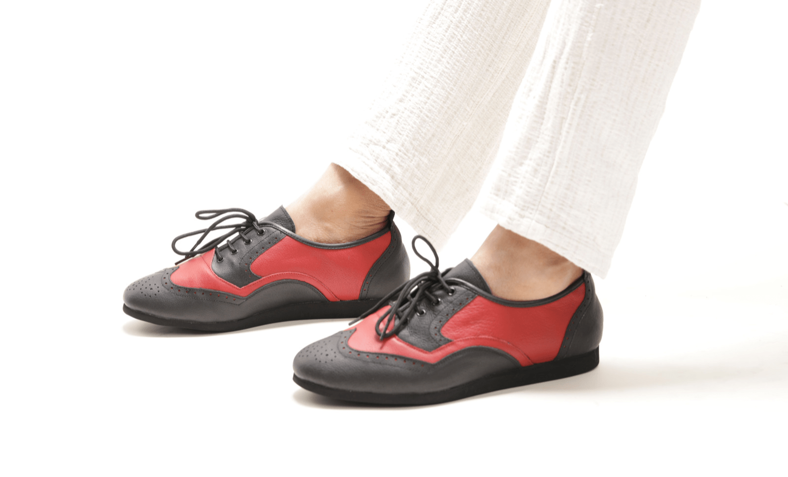 7817BR - Gentlemen's, Classic, Brogue, Wingtip in Black and Red Leathe ...